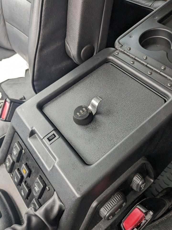 Golden Rovers - LR Discovery Accessories