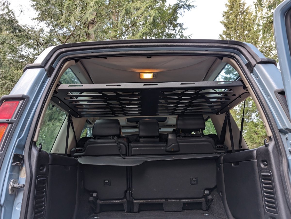 Discovery 2 Cargo Space XL Upper Shelf – Golden Rovers